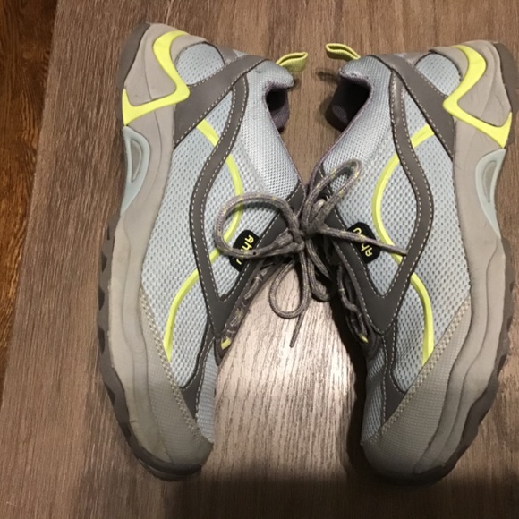 Ahnu | Shoes | Ahnu Windsor Running Shoe | Poshmark